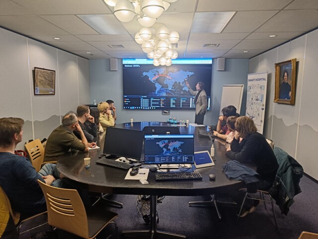 Werkbezoek Dutch Innovation Communityleden voor IT-studenten: Wigo4it en HMC Westeinde - Dutch ...